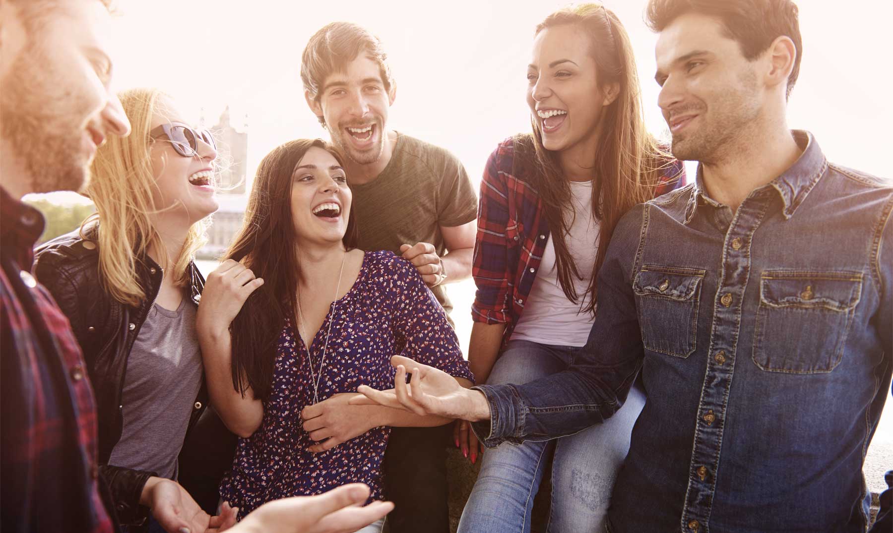 +7 Páginas para conocer gente en internet ¡Gratis! - ¡Mejores 2020!
